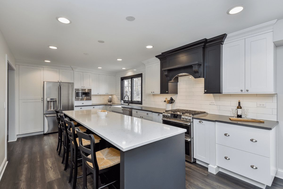 7 Creative Subway Tile Backsplash Ideas for Your Kitchen | Sebring ...