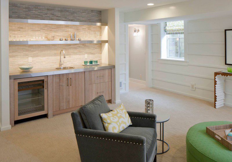 29 Basement Kitchenette Ideas to Help You Entertain in Style | Sebring ...