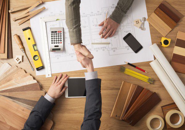 Subcontractor vs Contractor: What Does a General Contractor Do ...