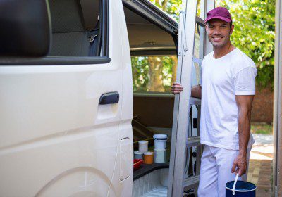 Subcontractor vs Contractor: What Does a General Contractor Do ...