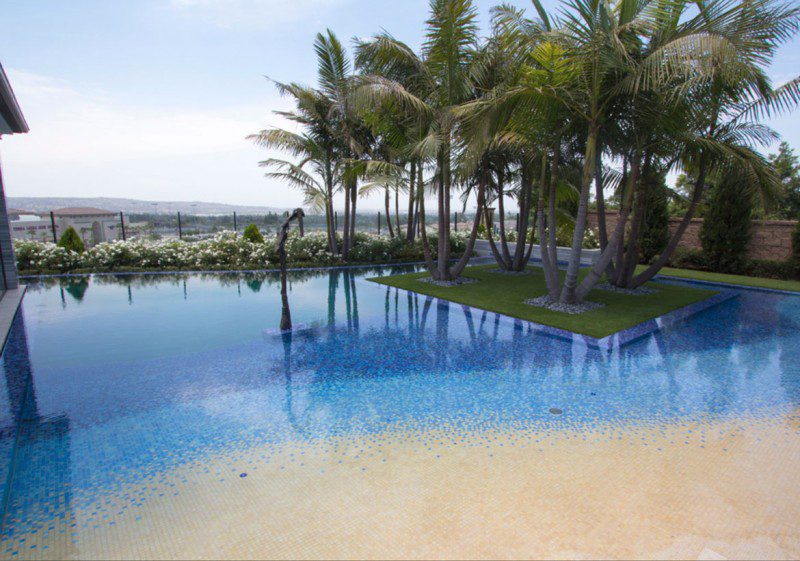 21 Invigorating Backyard Pool Ideas & Pool Landscapes Designs | Sebring ...